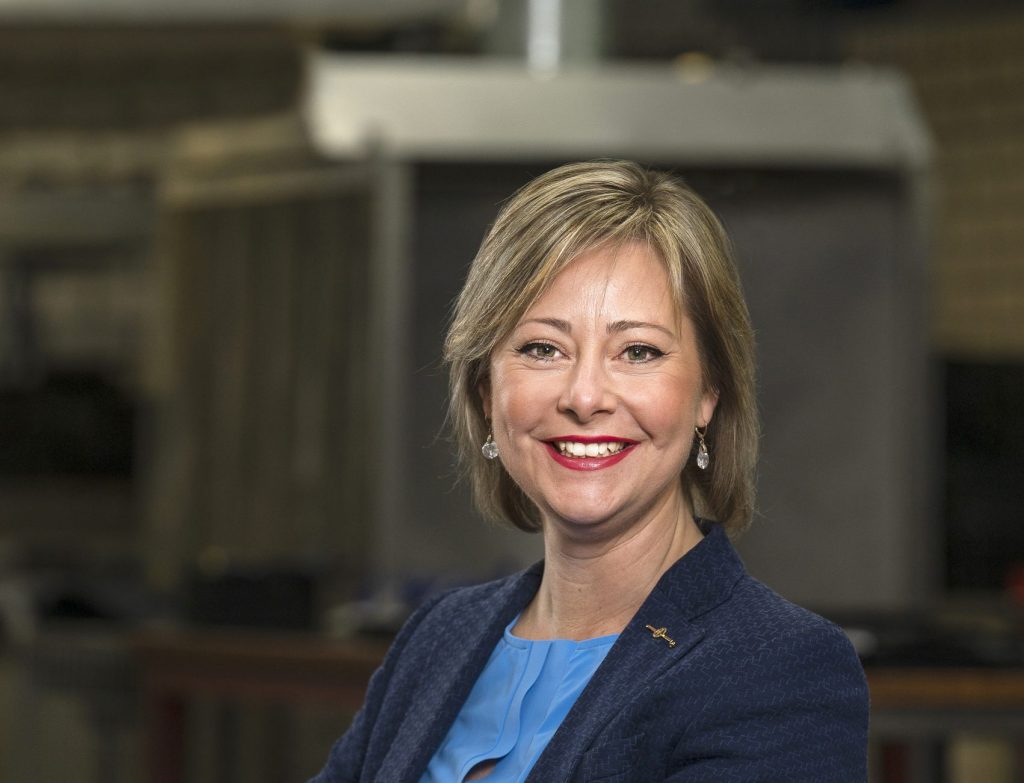 Vijf jaar 8RHK, tien ambassadeurs vertellen. Als zevende: Carolien ...