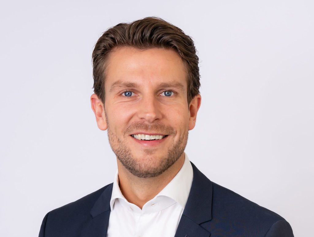 Stem op een kandidaat met hart voor de Achterhoek! Bijvoorbeeld Tobias ...